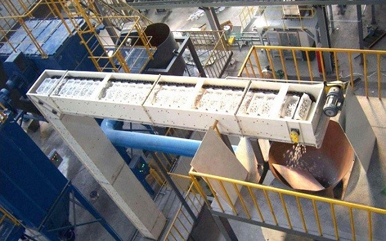 Z Type Bucket Conveyor | Anton Automation Pvt. Ltd